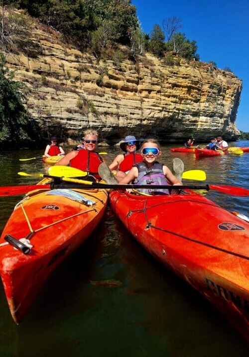 Starved Rock | kayaking near Chicago Rentals | Camping
